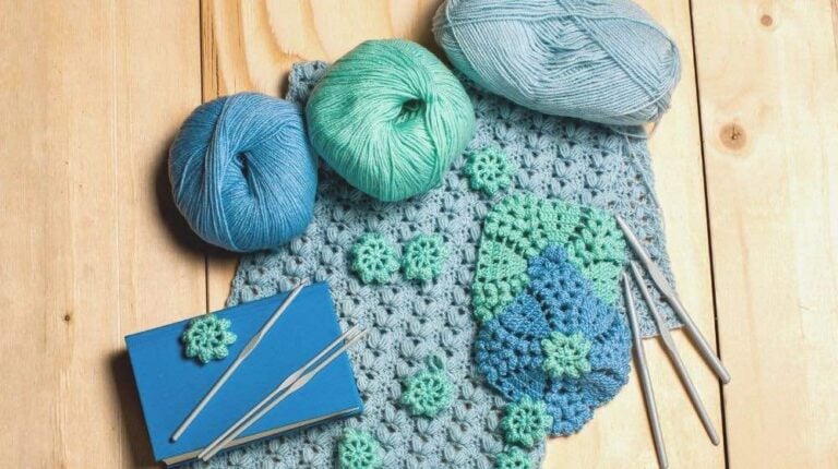 11 Essential Crochet Tools For Beginners | Sewing